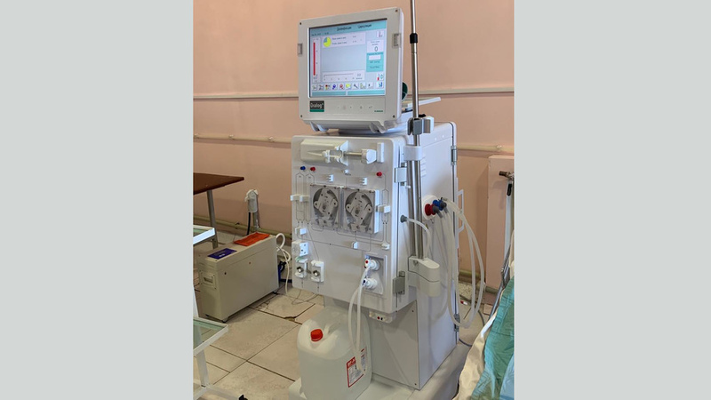 Health Ministry hands over 15 hemodialysis machines to hospitals of ...