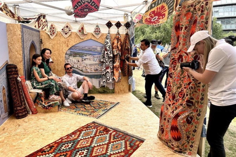 Silk Road Samarkand Center presented in London - AKIpress News Agency